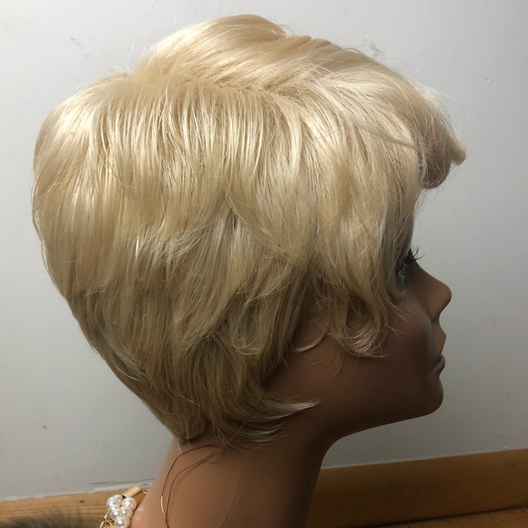 Accessories | Ava Li 613 Platinum Blonde Short Full Cap Wig New | Poshmark